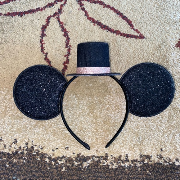 Accessories | Disney Mickey Mouse Top Hat Ears | Poshmark
